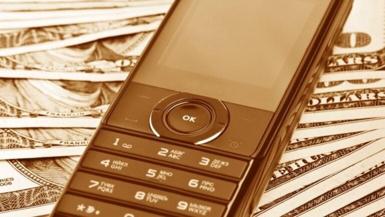 How to Use M-Pesa Mobile Money When Traveling in Kenya [2025 update]
